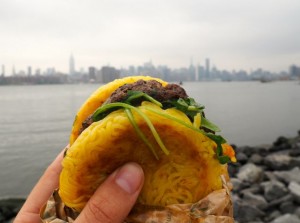 The Complete Guide to visiting New York City - Traveler's Little Treasures